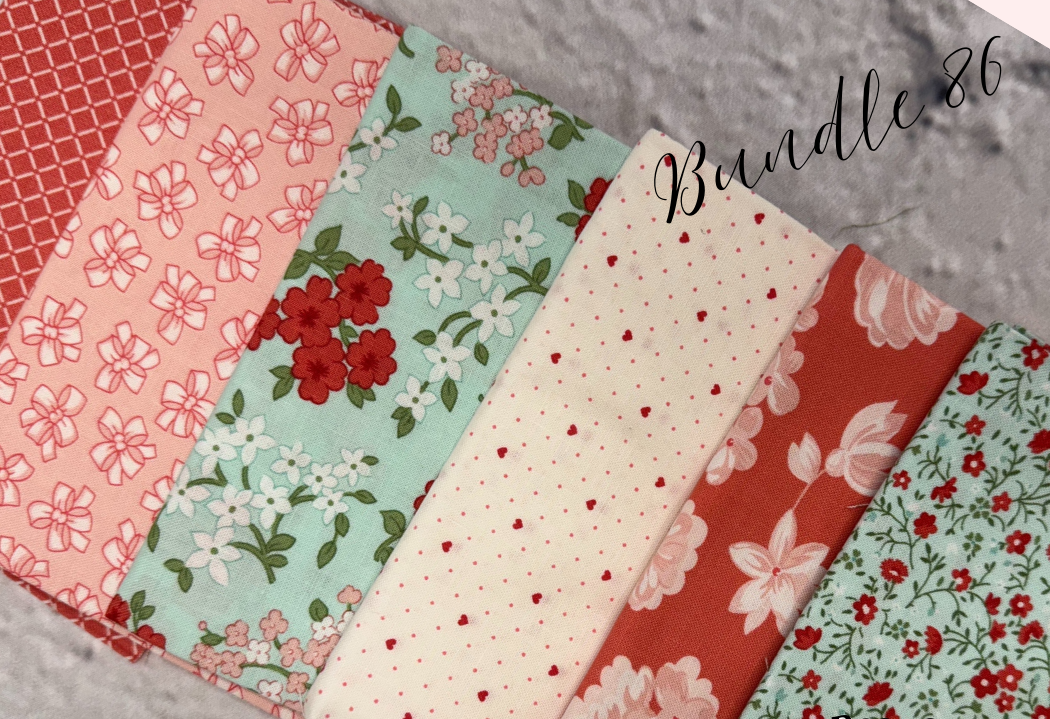 M50 Bella Rose Quilts Starlight (6) Fat Quarter Bundle #86 – bellarosequilts