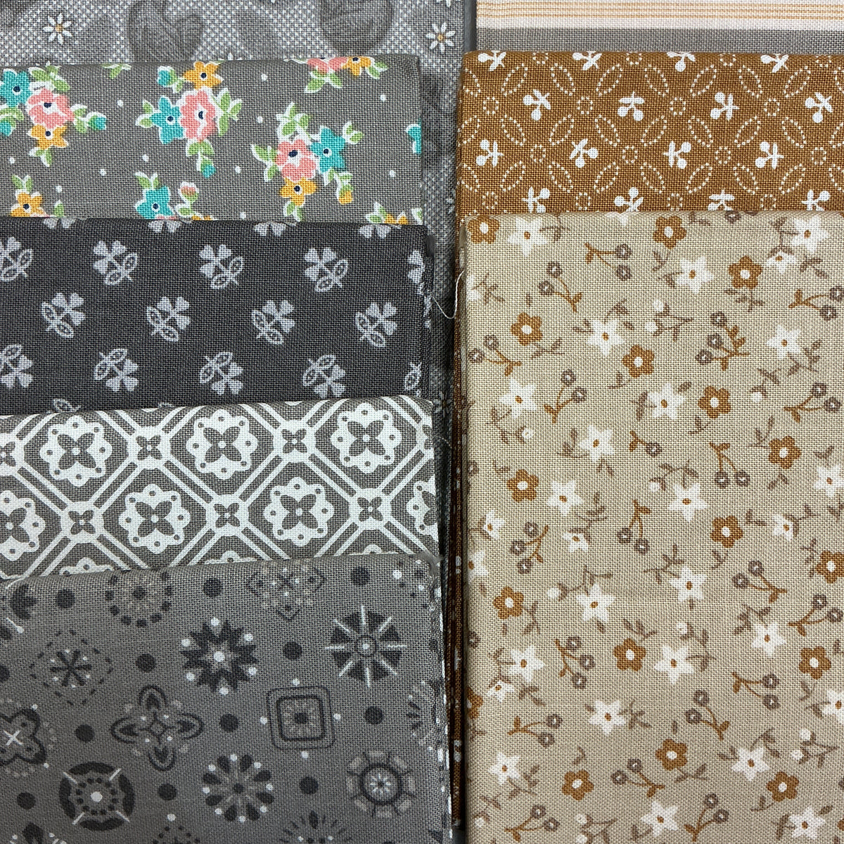 Lori Holt Farmers Daughter Quarter Yard Color Bundle - 7 Greys and Bro ...